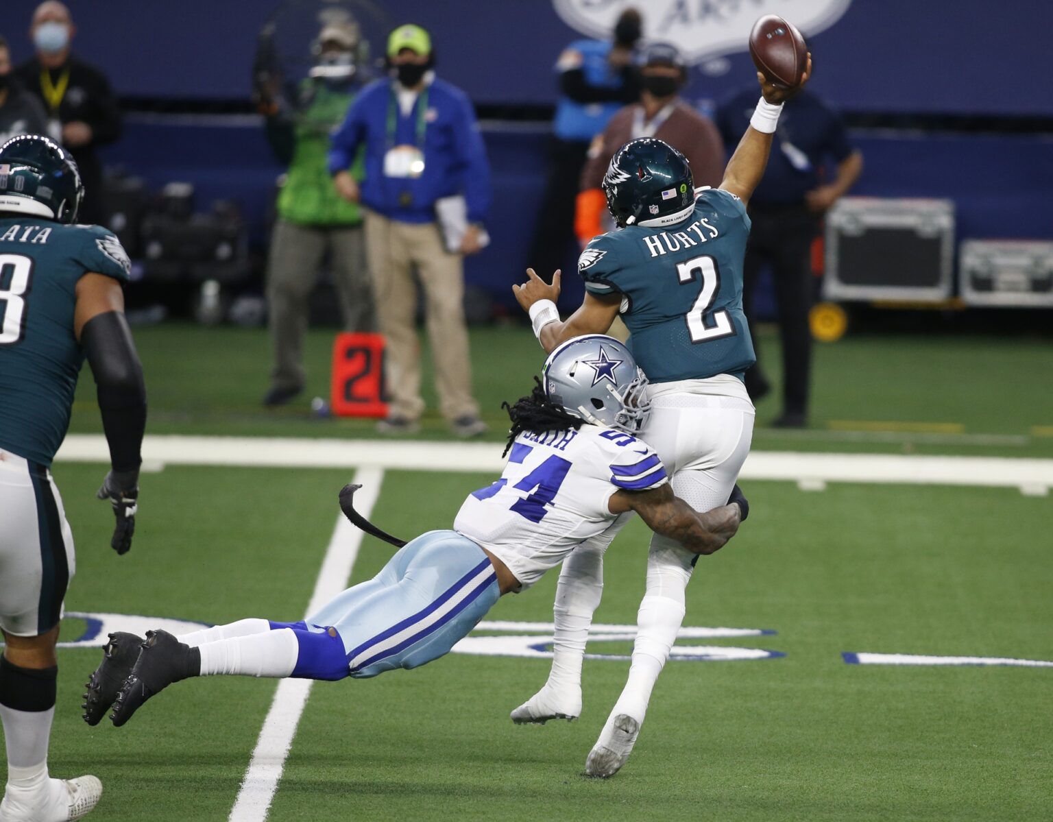 7 Must-Bet AI NFL Computer Picks To Crush This Week